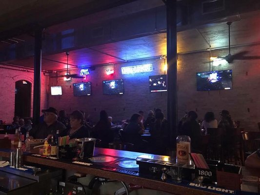 COME AND TAKE IT BAR AND GRILL - Updated October 2025 - 17 Photos & 48 ...