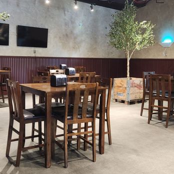 DESTINATION SMOKEHOUSE - Updated April 2025 - 377 Photos & 214 Reviews ...