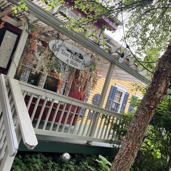 THE TREE HOUSE TAVERN & BISTRO - Updated November 2025 - 1993 Photos ...