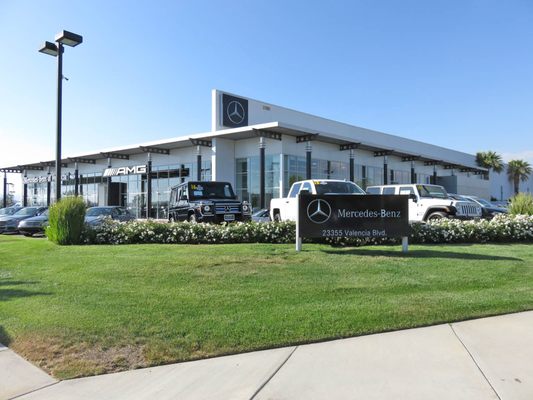 Mercedes Benz Santa Clarita