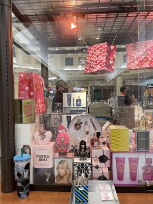 HANFORD MALL - Updated December 2025 - 36 Photos & 40 Reviews - 1675 W ...