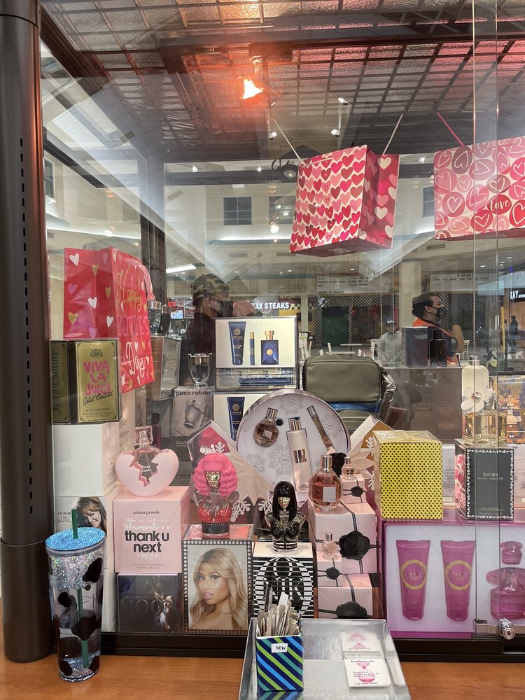 HANFORD MALL - Updated June 2025 - 35 Photos & 39 Reviews - 1675 W ...