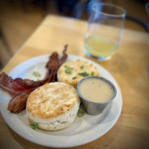 SHEA’S TAVERN - Updated October 2025 - 133 Photos & 86 Reviews - 715 S ...