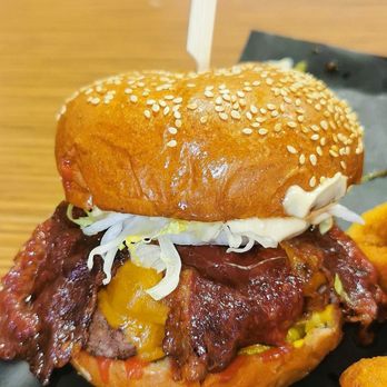 BURGER FACTORY - Updated January 2026 - 21 Photos & 10 Reviews - 1801 ...