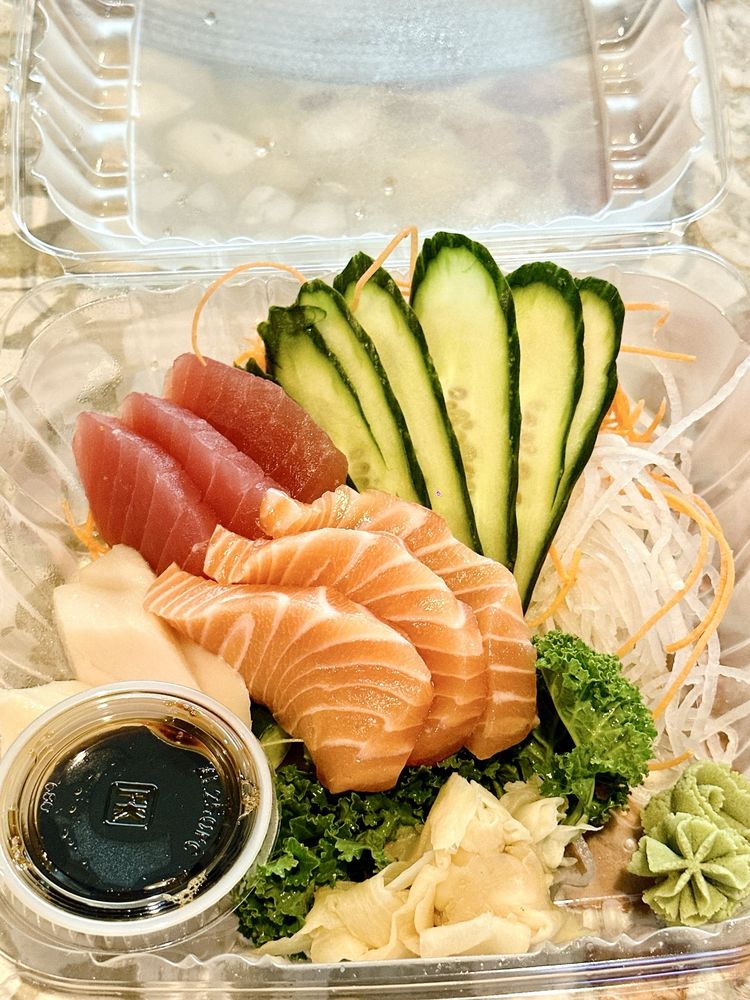 SAKE THAI & SUSHI BAR - Updated December 2025 - 596 Photos & 430 ...