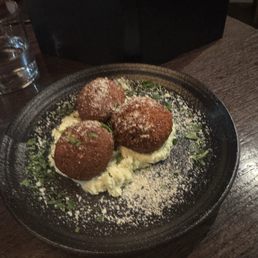 SALLY’S APIZZA - Updated September 2025 - 151 Photos & 99 Reviews ...