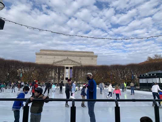 THE SCULPTURE GARDEN ICE RINK - Updated September 2025 - 28 Photos ...