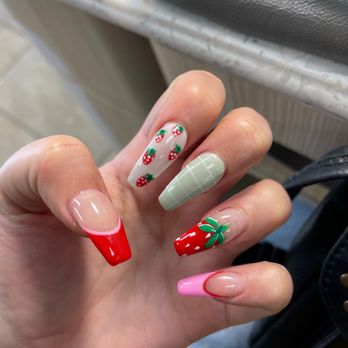 MAJESTIC NAIL STUDIO - Updated November 2025 - 111 Photos & 115 Reviews ...