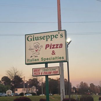 GIUSEPPE’S PIZZA & ITALIAN SPECIALITIES - Updated December 2025 - 305 ...