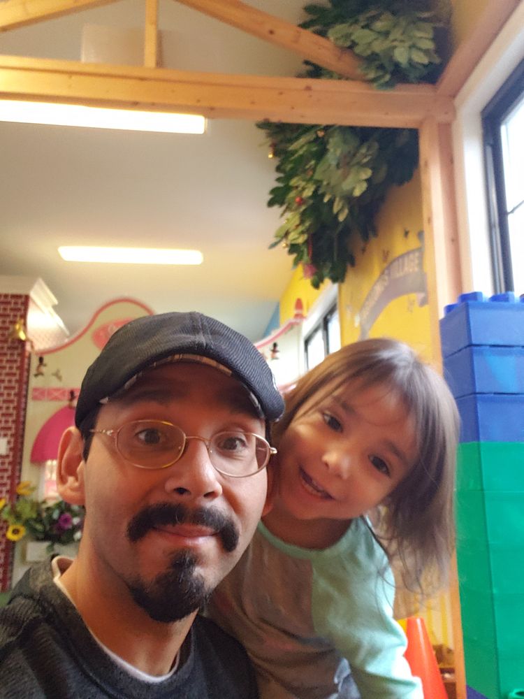 TAGALONGS PLAY PLACE - 10 Photos & 25 Reviews - 828 Rte 15 S, Jefferson ...