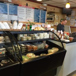 REGATTA DELI - Updated July 2025 - 40 Photos & 159 Reviews - 28 Lake ...