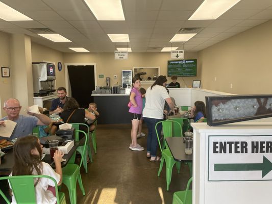 FOUNDATION BURGER - Updated December 2025 - 31 Photos & 35 Reviews ...