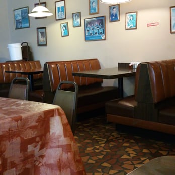 SHUTTLE BURGERS & MORE - Updated July 2024 - 37 Photos & 46 Reviews ...