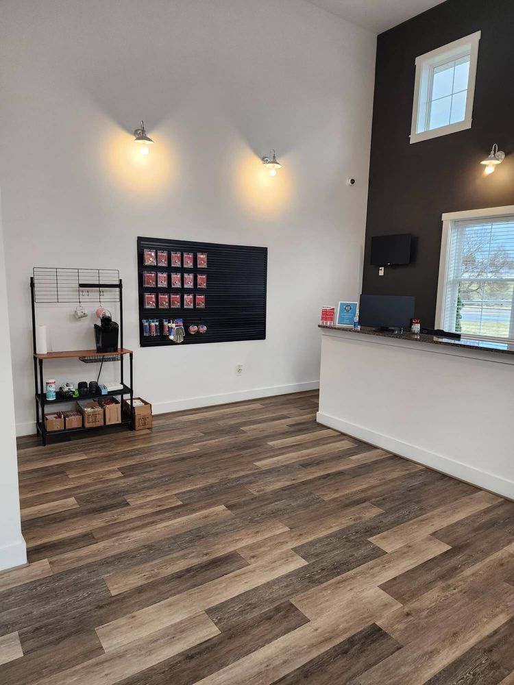 LOCK & ROLL STORAGE - FOREST - Updated May 2025 - Request a Quote - 21 Photos - 16301 Forest Rd ...