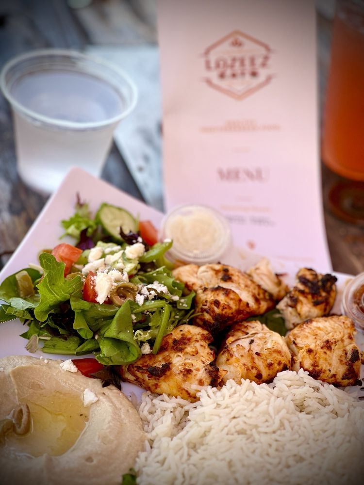 LAZEEZ EATS - Updated December 2025 - 596 Photos & 562 Reviews - 131 W ...