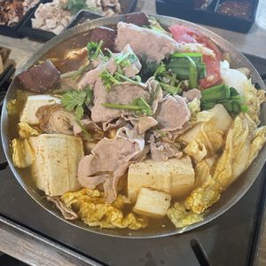 BOILING POINT - 2060 Photos & 973 Reviews - 18001 Pioneer Blvd, Artesia ...
