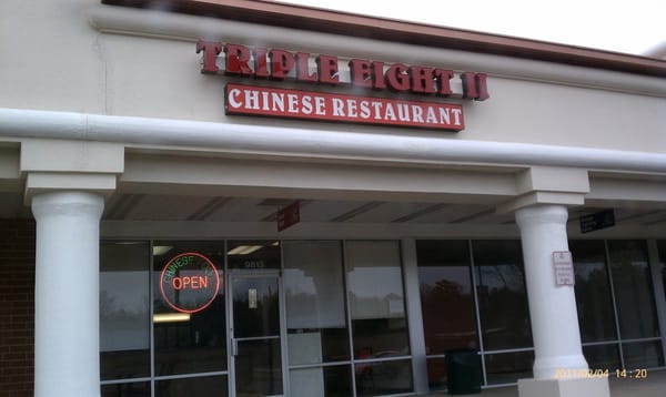 TRIPLE EIGHT 2 - Updated October 2025 - 35 Reviews - 9813 Chester Rd ...