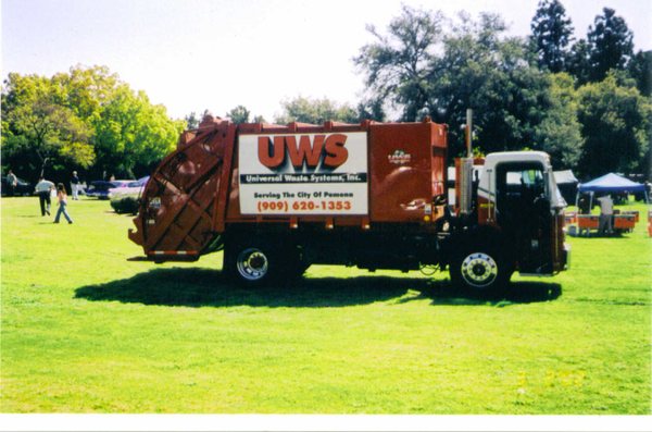 UNIVERSAL WASTE SYSTEMS - Updated December 2025 - 48 Photos & 157 ...