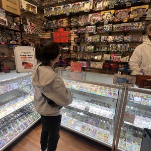 888 COLLECTIBLES - 97 Photos & 64 Reviews - 4276 Spring Mountain Rd ...