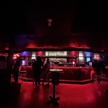 THE OFFBEAT BAR - Updated July 2025 - 360 Photos & 171 Reviews - 6316 ...