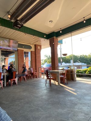 TWO BUCKS - Updated August 2024 - 63 Photos & 104 Reviews - 36931 ...