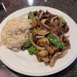 GOLDEN GINGER - Updated August 2025 - 203 Photos & 485 Reviews - 268 E ...