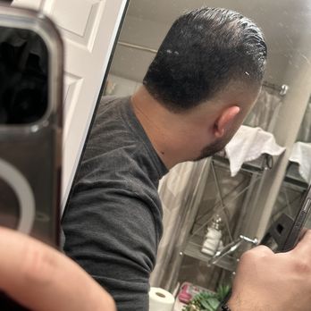 JUSTIN’S BARBER SHOP - Updated March 2025 - 118 Photos & 324 Reviews ...