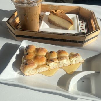 RAHA COFFEE HOUSE - Updated October 2025 - 177 Photos & 64 Reviews ...