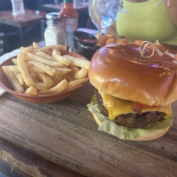 INWOOD BAR AND GRILL - Updated August 2025 - 1030 Photos & 614 Reviews ...