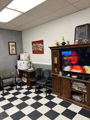 THATCHER BUILDING BARBER SHOP - Updated January 2026 - 503 N Main St ...