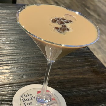 RAE ROCK’S BAR & GRILL - Updated October 2025 - 57 Photos & 35 Reviews ...