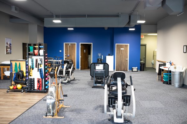 ROCK VALLEY PHYSICAL THERAPY - Updated October 2025 - 16 Photos - 3560 ...