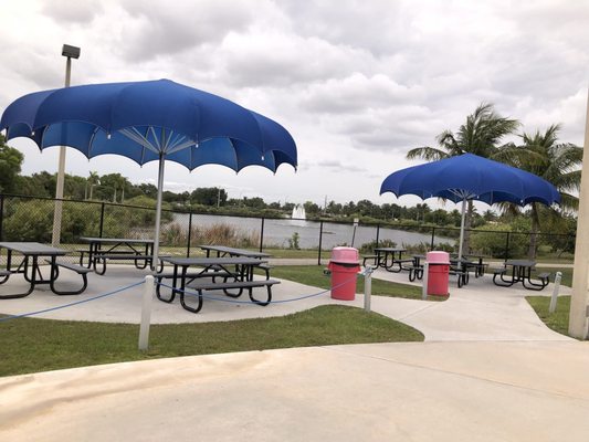 TROPICAL SPLASH WATER PARK - TEMP. CLOSED - Updated December 2025 - 22 ...