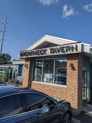 BREAKNECK TAVERN - 271 Photos & 320 Reviews - 273 Mars Valencia Rd ...