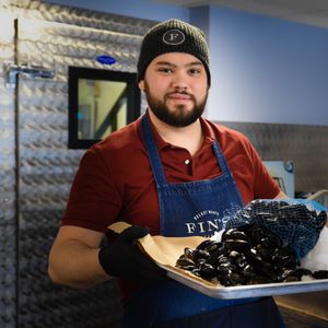 EFFING SEAFOODS MARKET - Updated December 2025 - 20 Photos - 140-44 ...