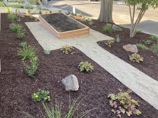 CREST LANDSCAPE - Updated May 2024 - 232 Photos & 32 Reviews - 4300 ...