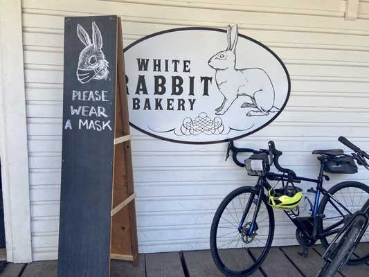 WHITE RABBIT BAKERY - Updated July 2025 - 139 Photos & 183 Reviews ...