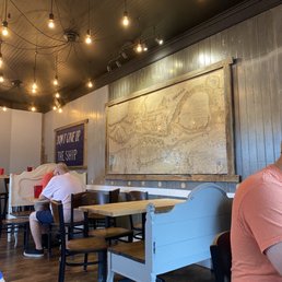 PERRYSBURGER’S - Updated July 2025 - 101 Photos & 195 Reviews - 220 ...