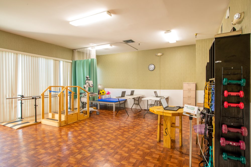 HOLLYWOOD PREMIER - Updated January 2026 - 13 Reviews - 5401 Fountain ...