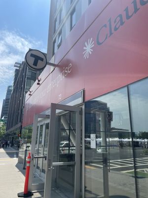 MBTA/SILVER LINE COURTHOUSE STATION - Updated October 2025 - 35 Photos ...