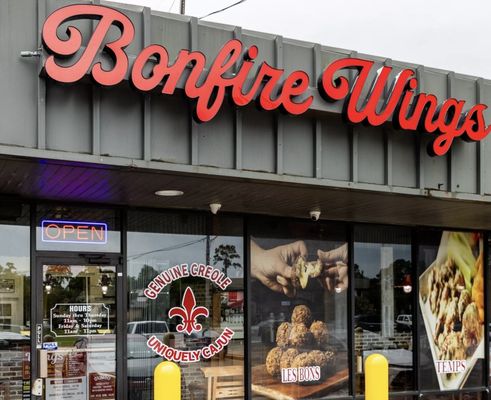 BONFIRE WINGS - Updated December 2025 - 137 Photos & 211 Reviews ...