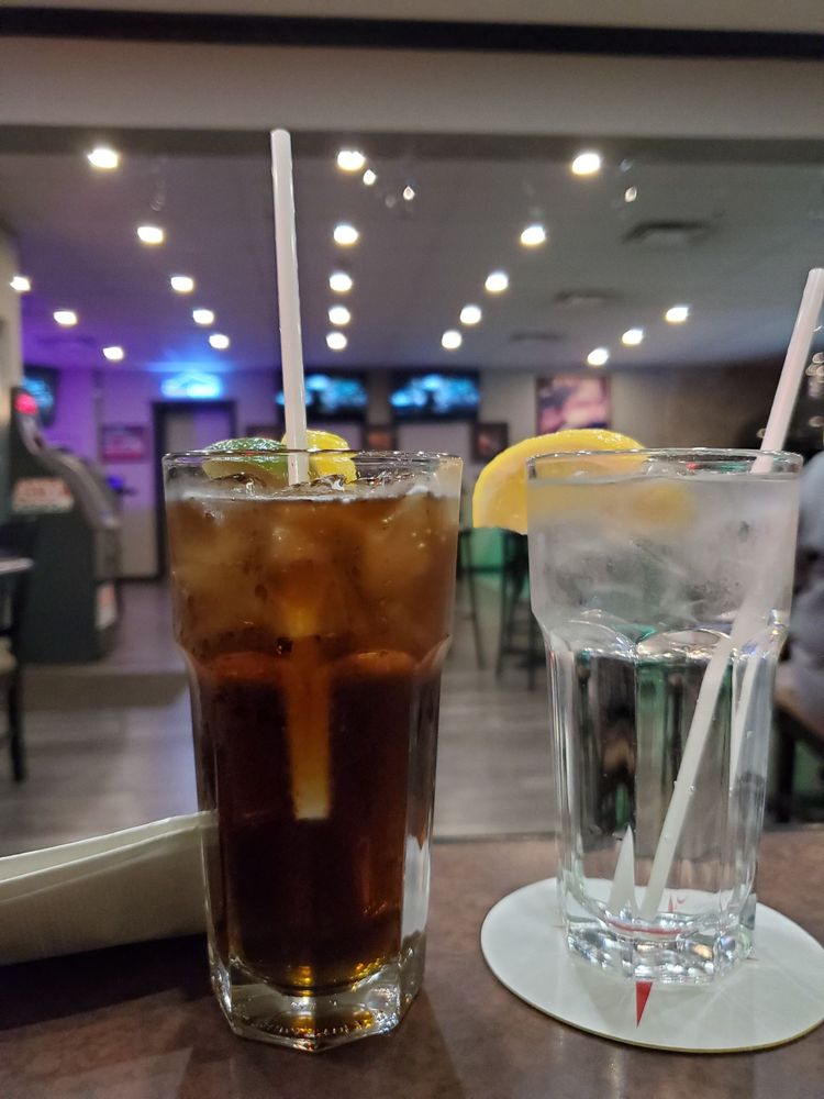 LOTOS SPORTS BAR AND GRILL - Updated December 2025 - 275 Barton Street ...