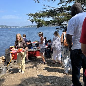 CABBAGE ISLAND CLAMBAKES - TEMP. CLOSED - Updated December 2024 - 341 ...