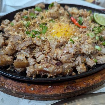 TAMBAYAN FILIPINO FOOD - Updated January 2025 - 203 Photos & 89 Reviews ...