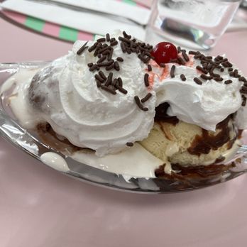 MALLEY’S CHOCOLATES - Updated November 2025 - 32 Photos & 42 Reviews ...