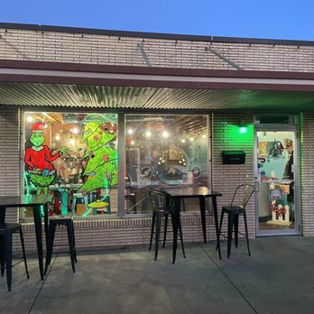 FLYING SQUIRREL COFFEE CO - Updated September 2024 - 288 Photos & 147 ...