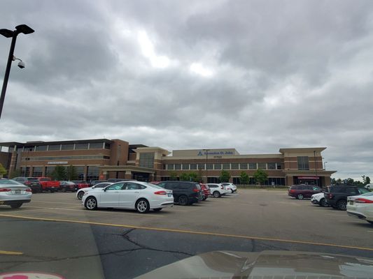 ASCENSION ST JOHN HOSPITAL HEALTH CENTER - Updated December 2025 - 21 ...