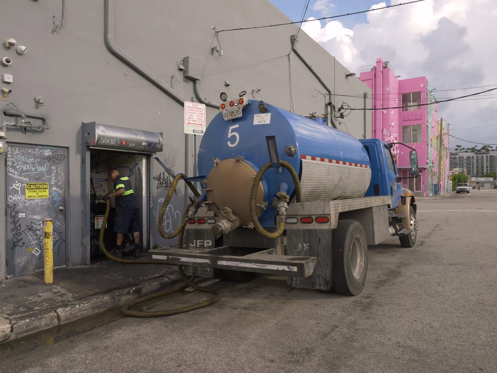 EAZY GREASE - Updated November 2025 - Request a Quote - 11 Photos ...