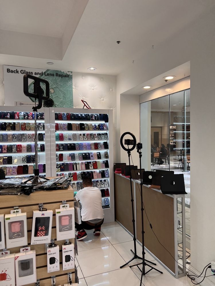 TALK N’ FIX - Updated October 2025 - 15 Photos & 25 Reviews - 60 31st ...