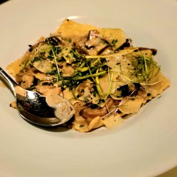 LOREN - Updated September 2025 - 101 Photos & 38 Reviews - 908 N Howard ...